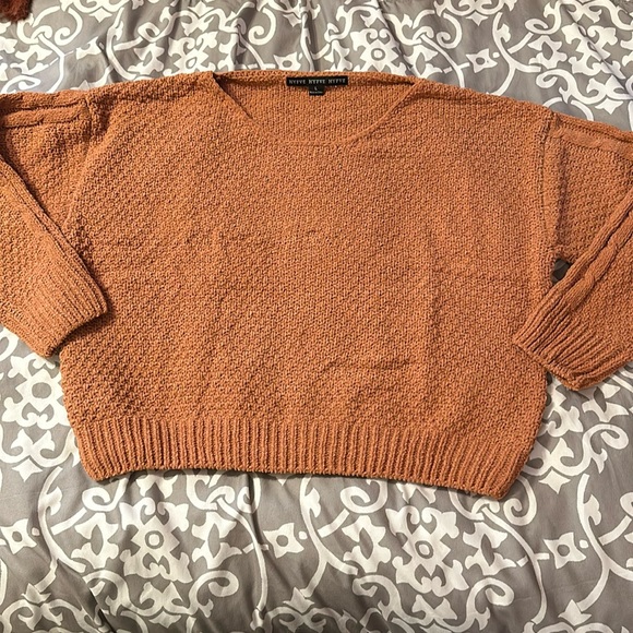 Magnolia | Sweaters | Magnolia Camel Chenille Sweater | Poshmark